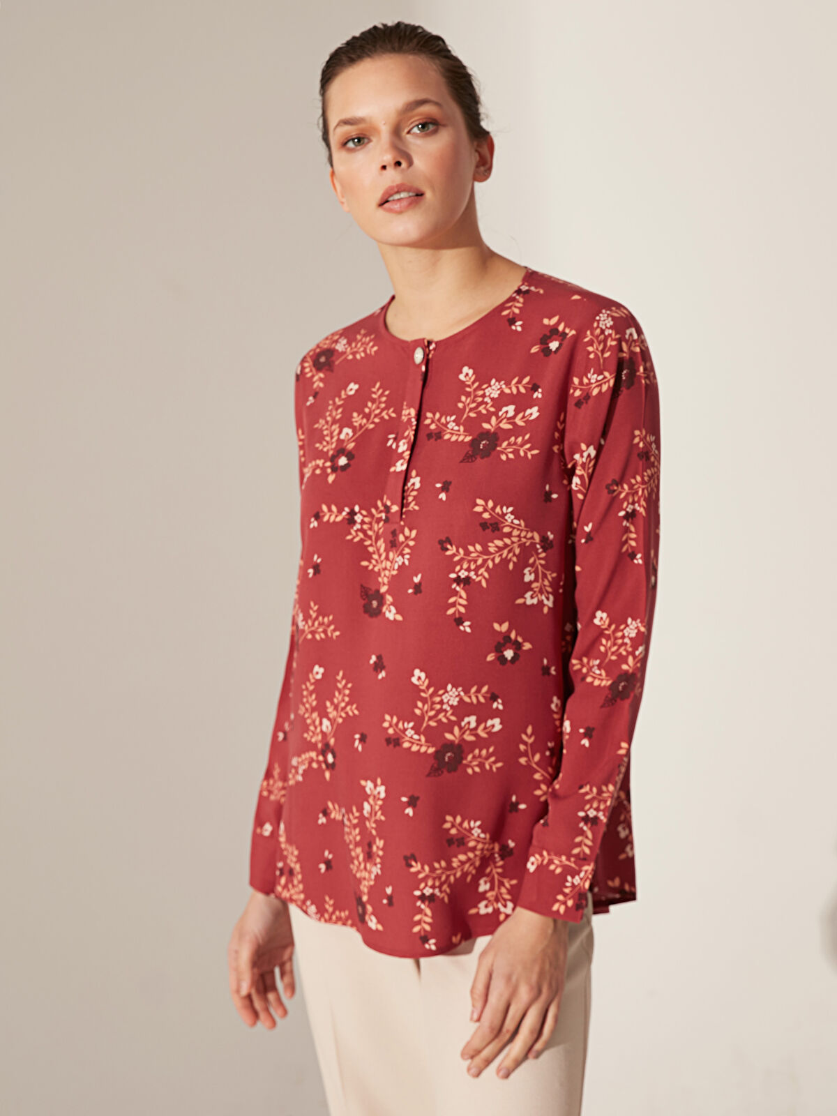 LCW GRACE Standart Fit Uzun Kollu Kadın Bluz