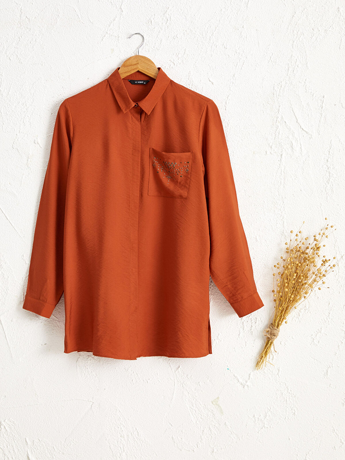 İşlemeli Viskon Gömlek