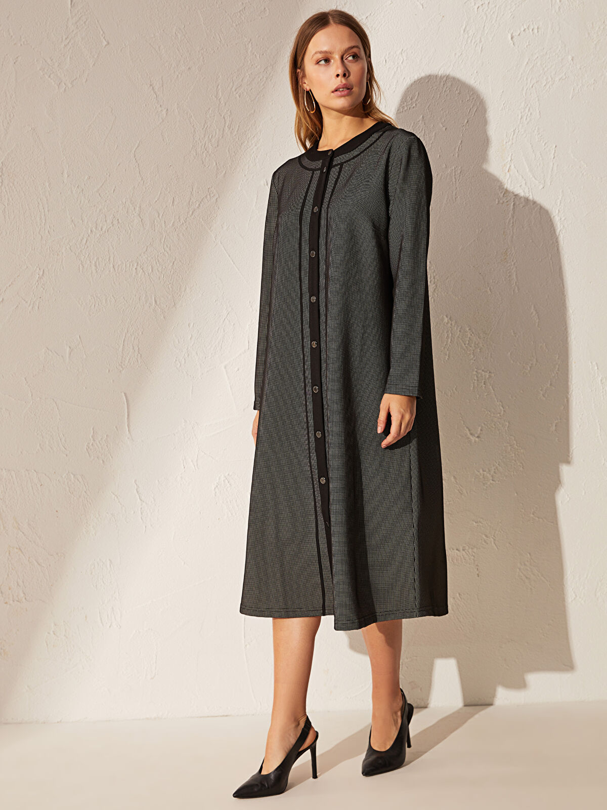 LCW GRACE Rahat Kalıp Uzun Kollu Kadın Elbise