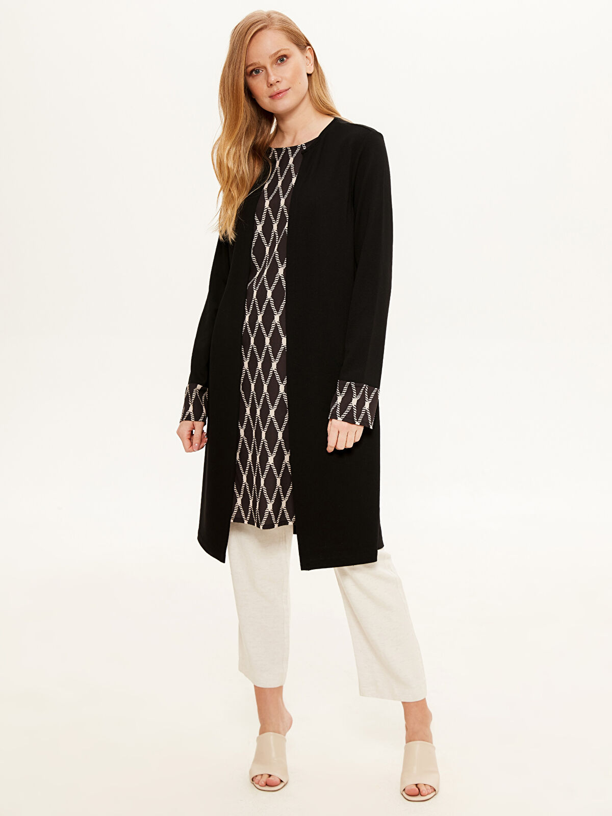 Desenli Esnek Salaş Tunik Desenli Esnek Salaş Tunik