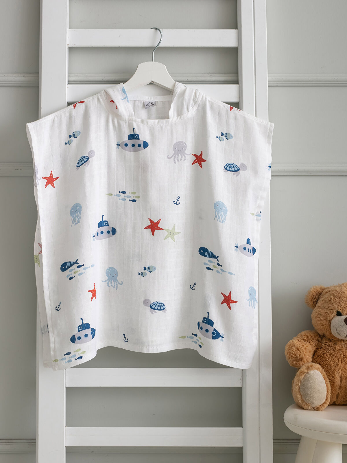 Erkek Çocuk Baskılı Kapüşonlu Panço