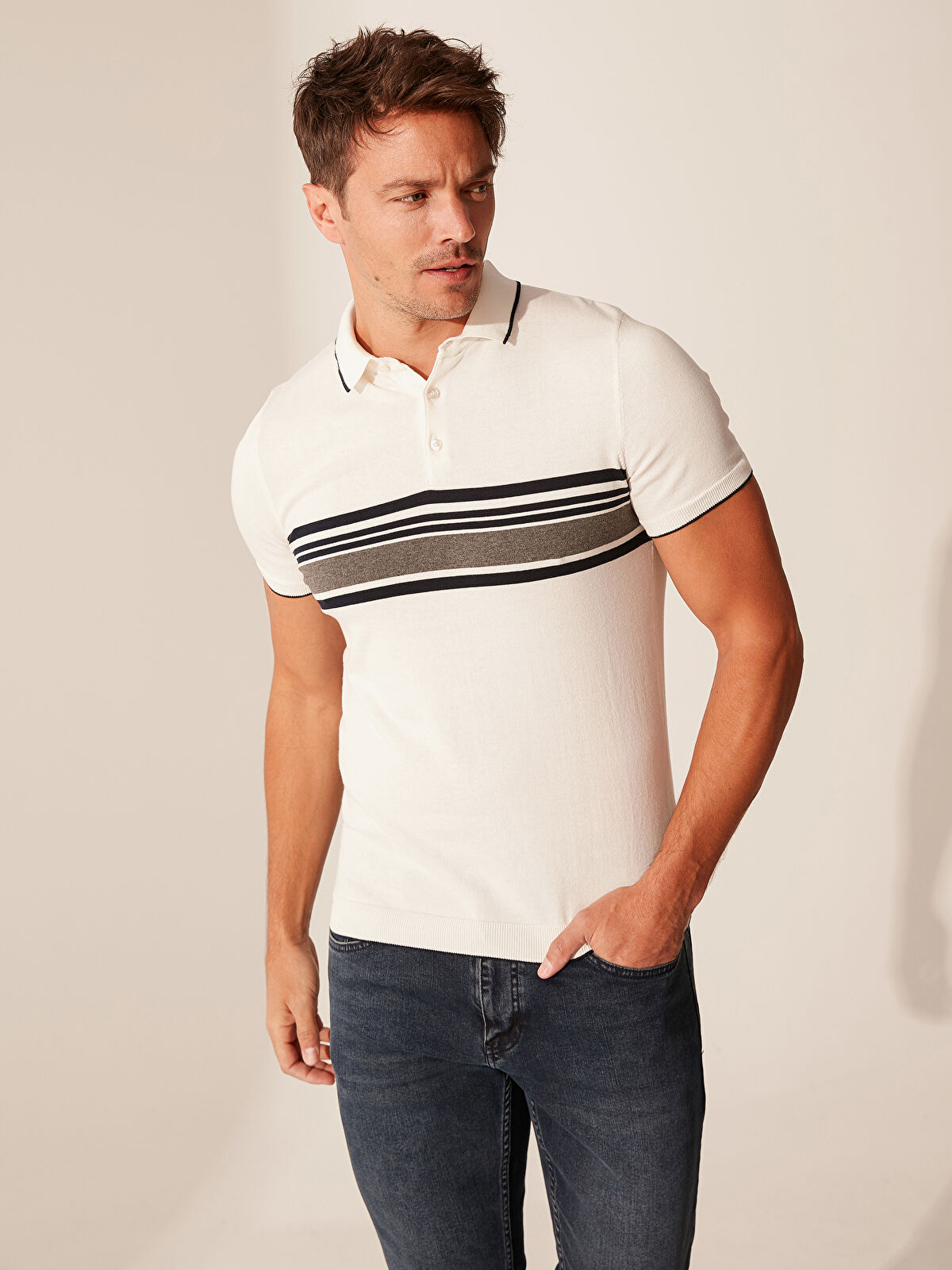 Slim Fit Polo Yaka Kısa Kollu Tişört