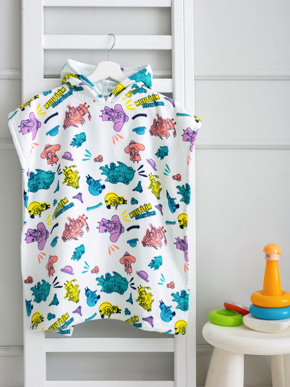 Erkek Çocuk Kral Şakir Lisanslı Kadife Panço