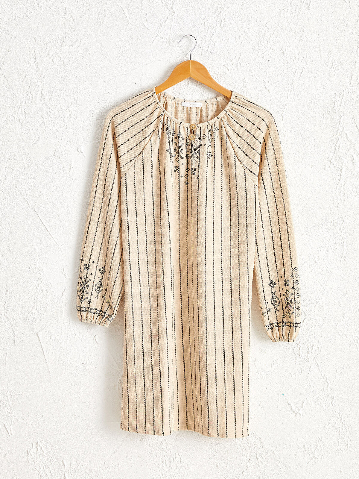 Dokulu Kumaştan Salaş Tunik