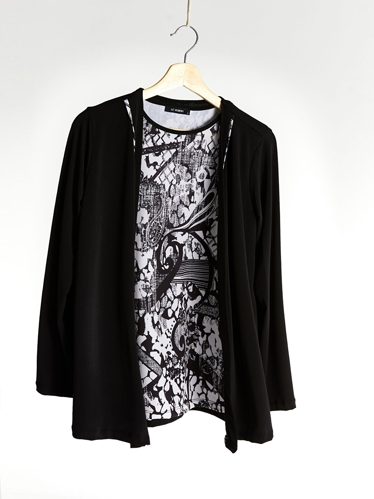 LCW GRACE Bisiklet Yaka Uzun Kollu Penye Kadın Hırka LCW GRACE Bisiklet Yaka Uzun Kollu Penye Kadın Hırka