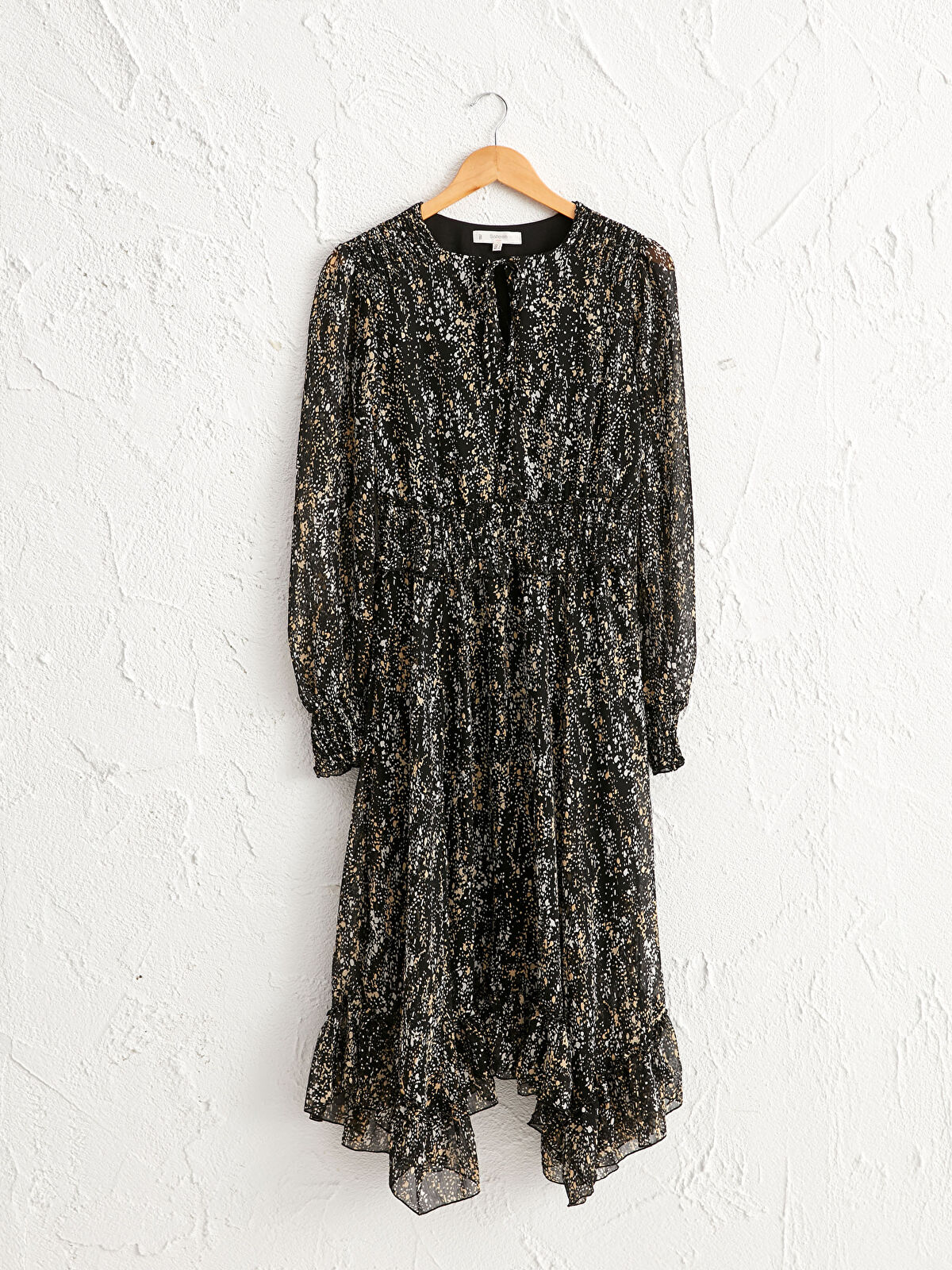 Fırfır Detaylı Desenli Asimetrik Elbise