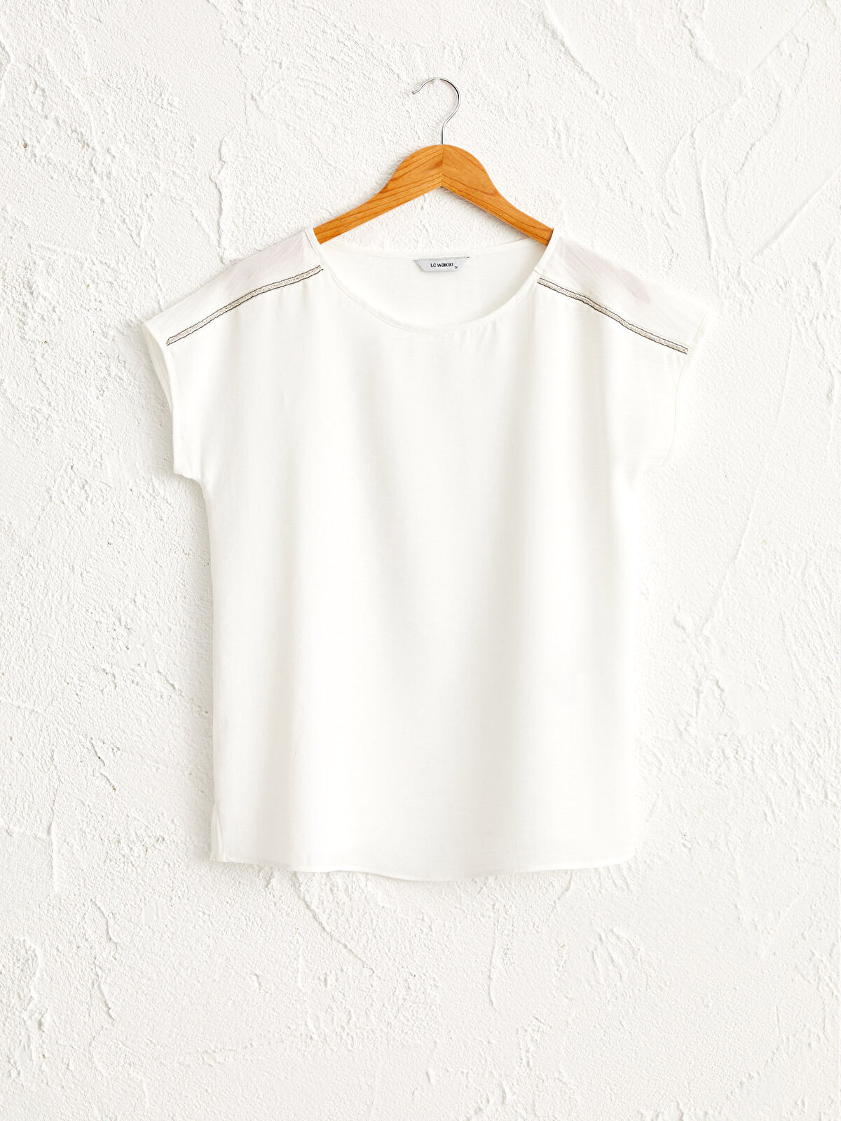 Boncuk İşlemeli Krep Bluz