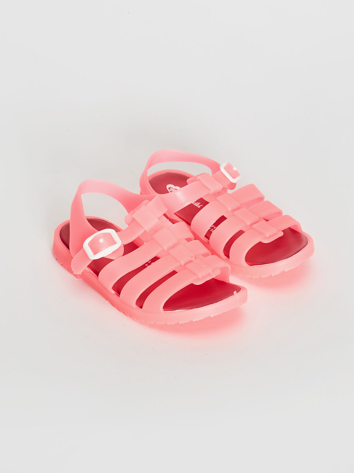 Kız Bebek Tokalı Sandalet