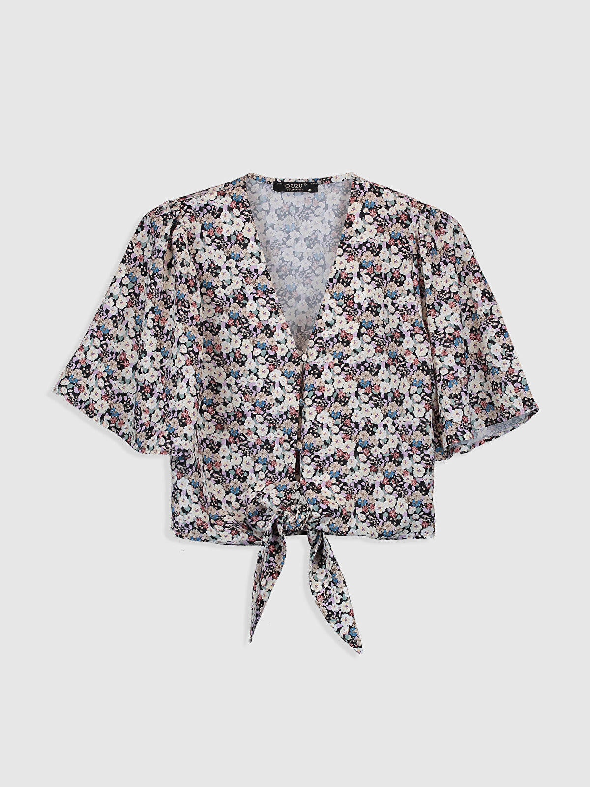 QUZU V Yaka Çiçekli Kısa Kollu  Kadın Bluz