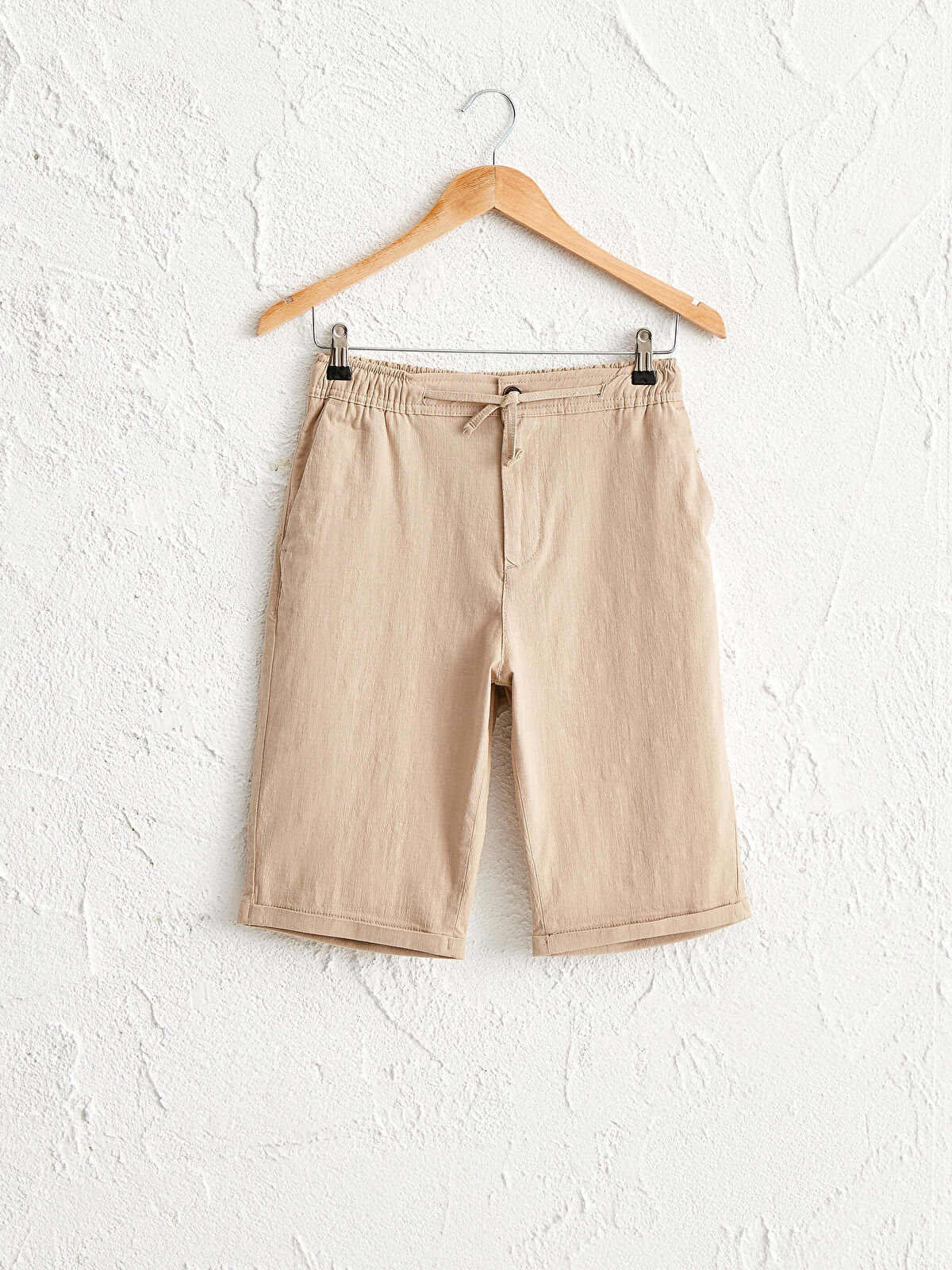 Standart Kalıp Keten Görünümlü Şort
