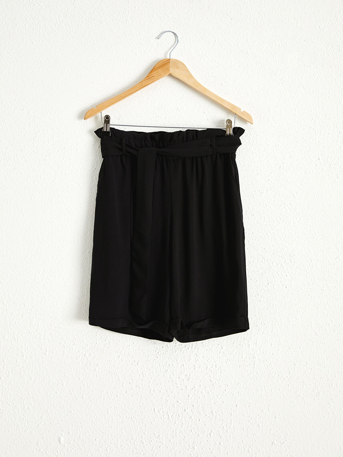 Kuşaklı Beli Lastikli Viskon Şort