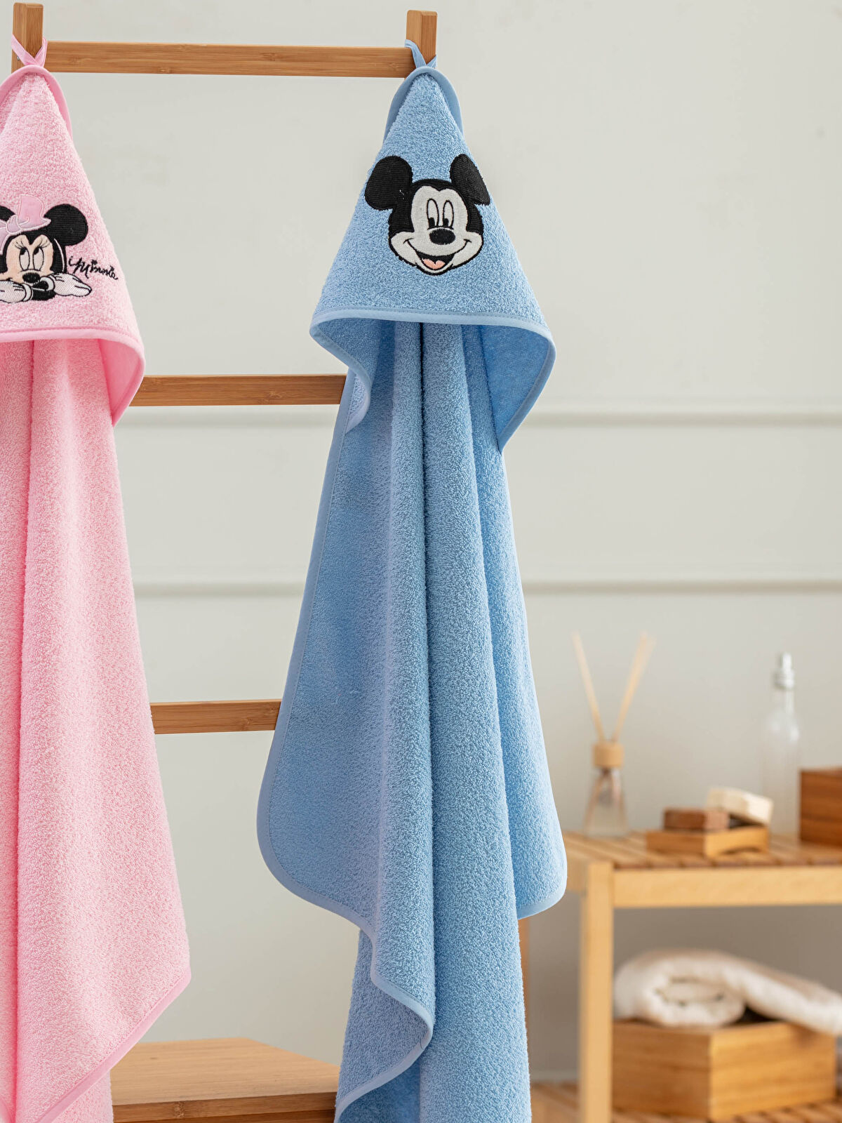 Mickey Mouse Nakışlı Erkek Bebek Bornoz