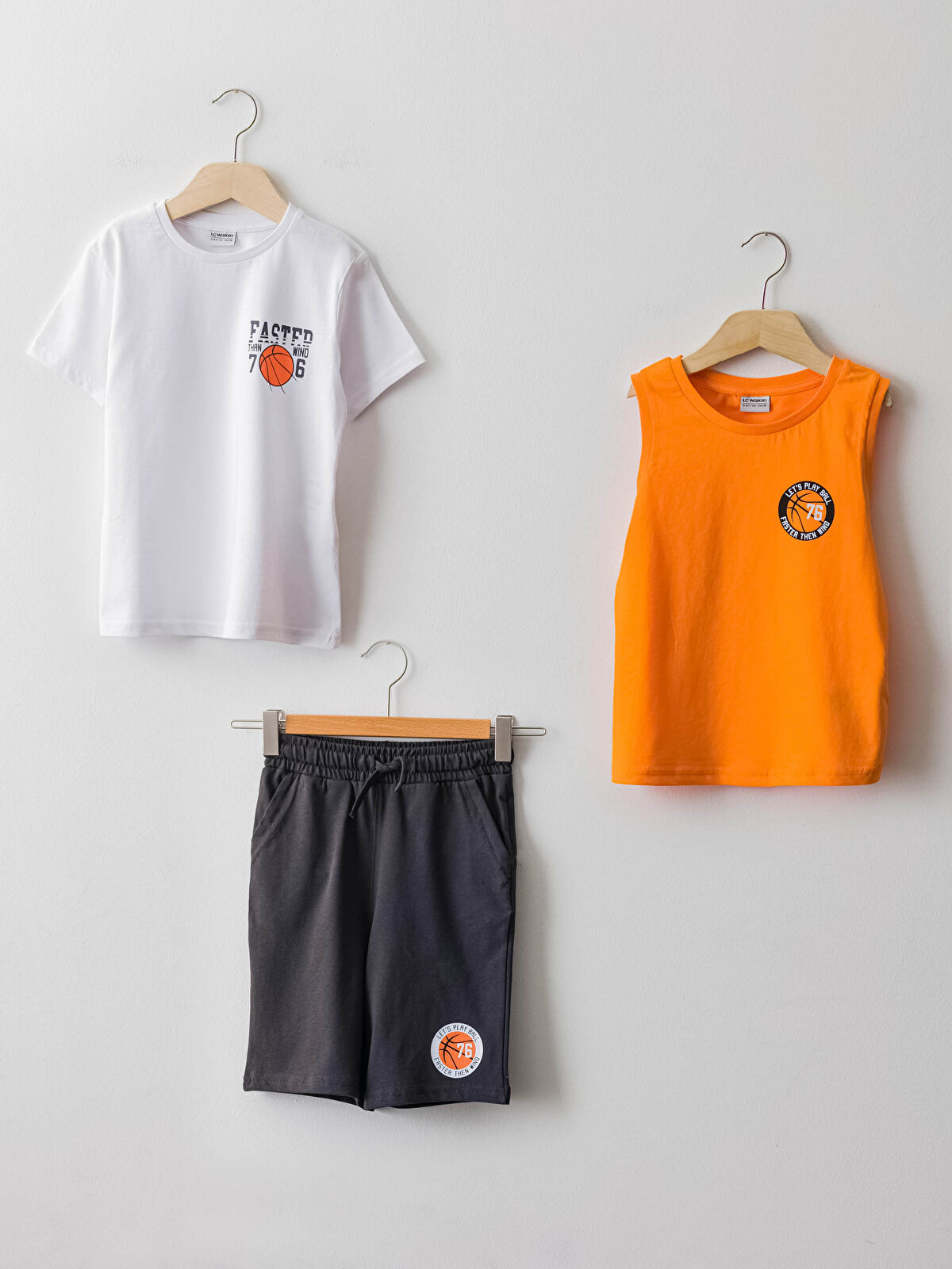 Bisiklet Yaka Baskılı Pamuklu Erkek Çocuk Tişört Atlet ve Şort Bisiklet Yaka Baskılı Pamuklu Erkek Çocuk Tişört Atlet ve Şort