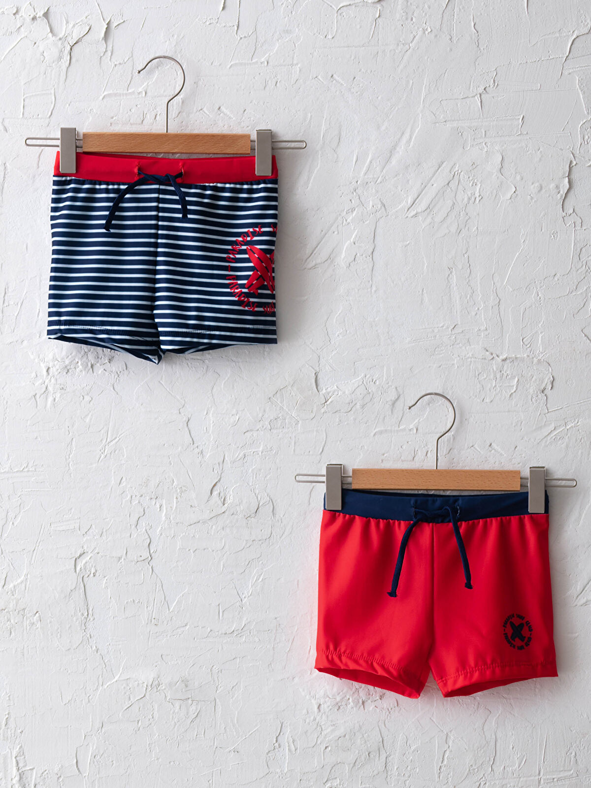 Esnek Kumaştan Erkek Bebek File Detaylı Yüzme Şort 2'li