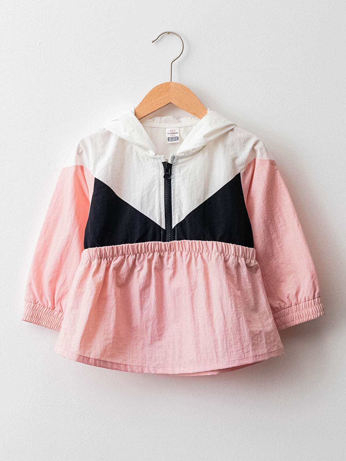 Kapüşonlu Uzun Kollu Renk Bloklu Kız Bebek Mont