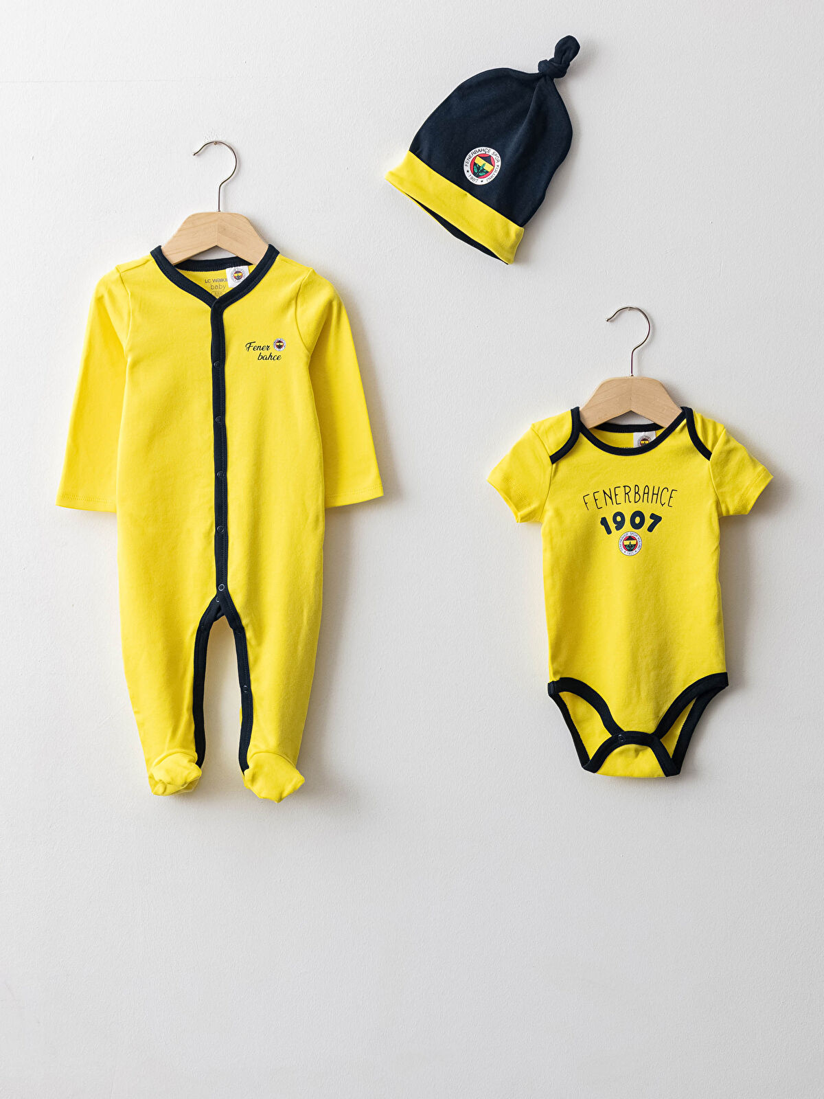 Fenerbahçe Baskılı Pamuklu Unisex Bebek Taraftar 3'lü Takım