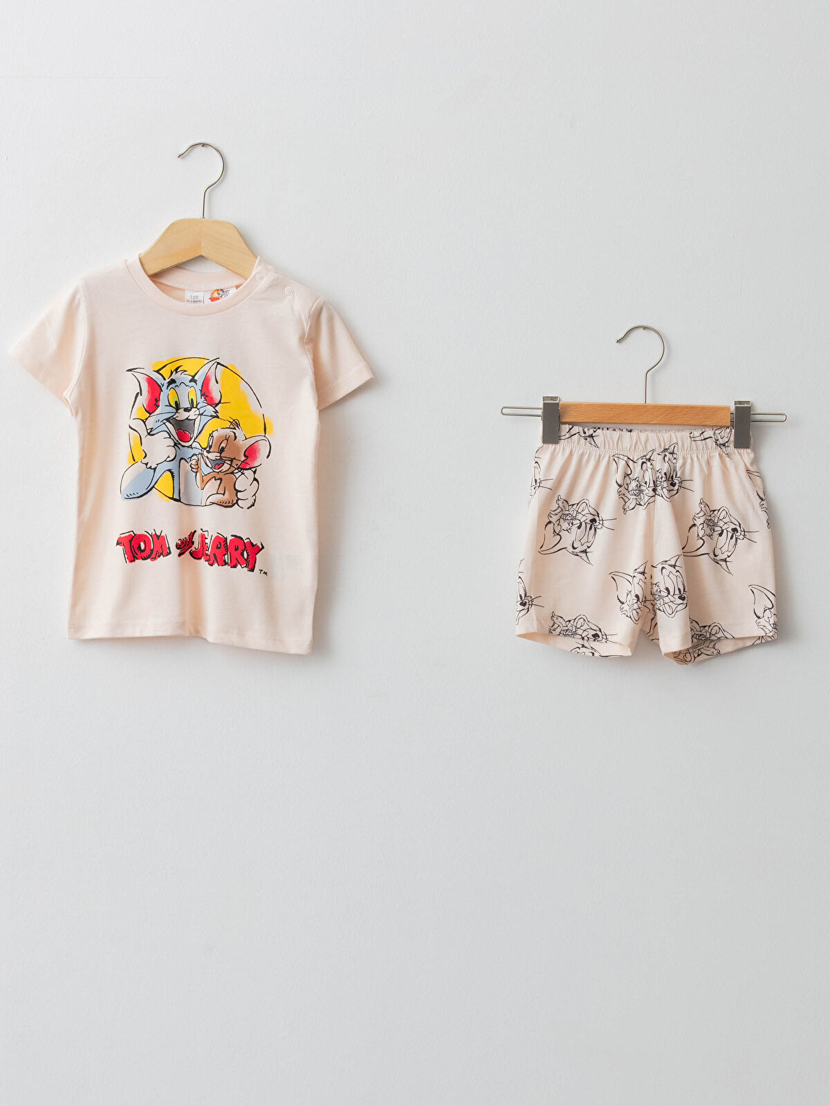 Bisiklet Yaka Kısa Kollu Tom ve Jerry Baskılı Pamuklu Erkek Bebek Pijama Takımı