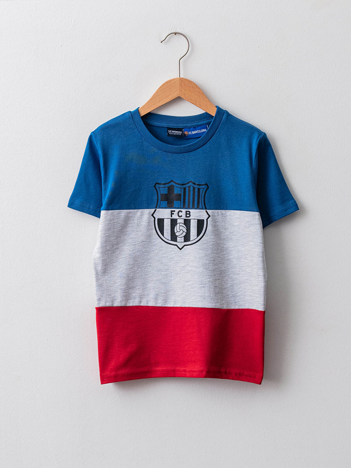 Bisiklet Yaka Barcelona Baskılı Kısa Kollu Erkek Çocuk Tişört