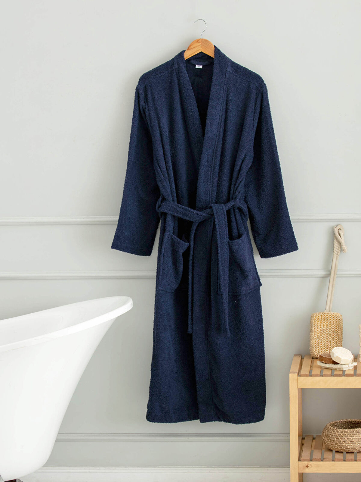 Şal Yaka Jakarlı Erkek Bornoz