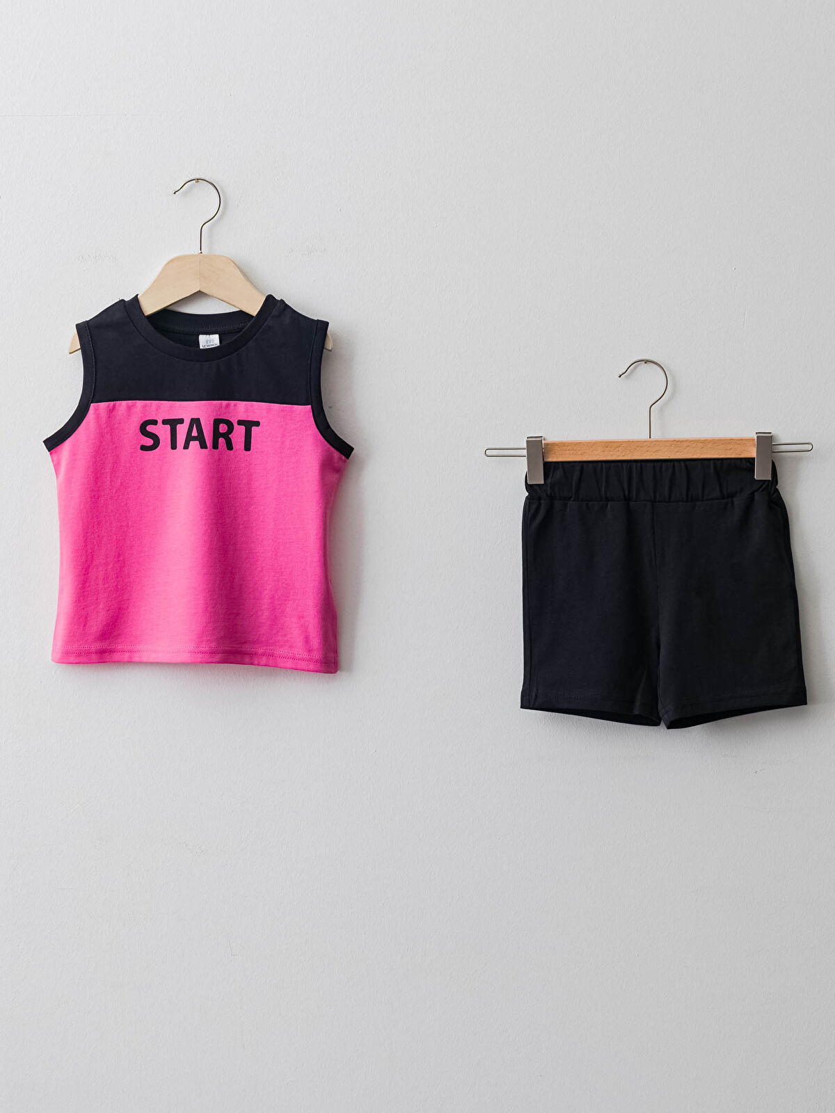 Bisiklet Yaka Pamuklu Erkek Bebek Atlet ve Şort 2'li Takım