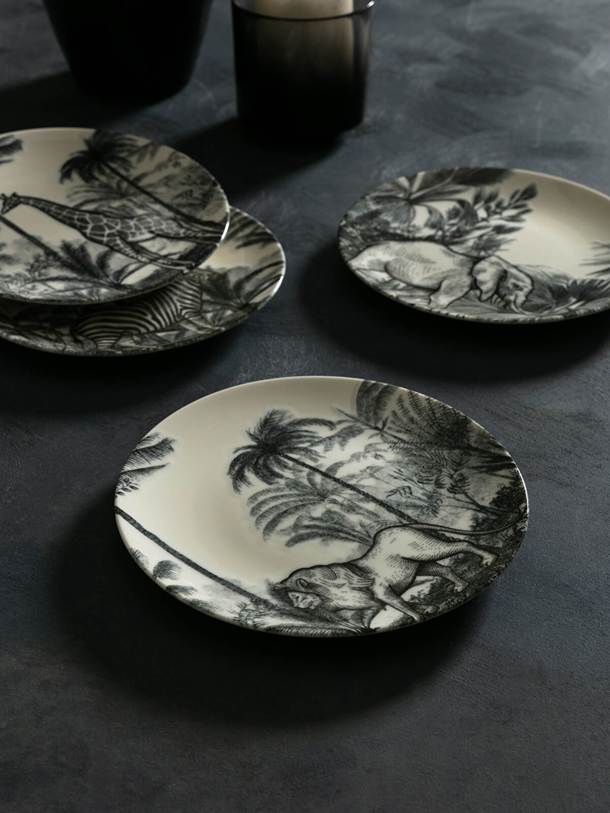 Aslan Baskılı Porselen Tabak 19 Cm