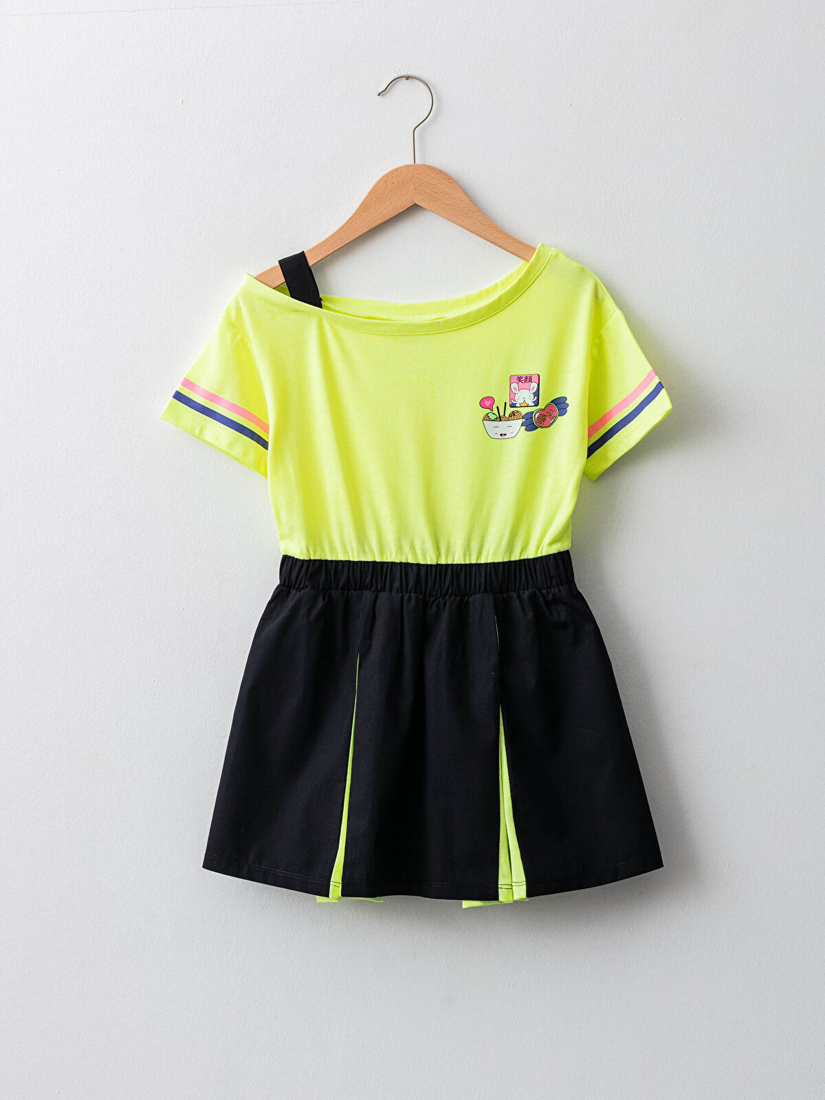 Baskılı Omuz Detaylı Kısa Kollu Kız Çocuk Elbise