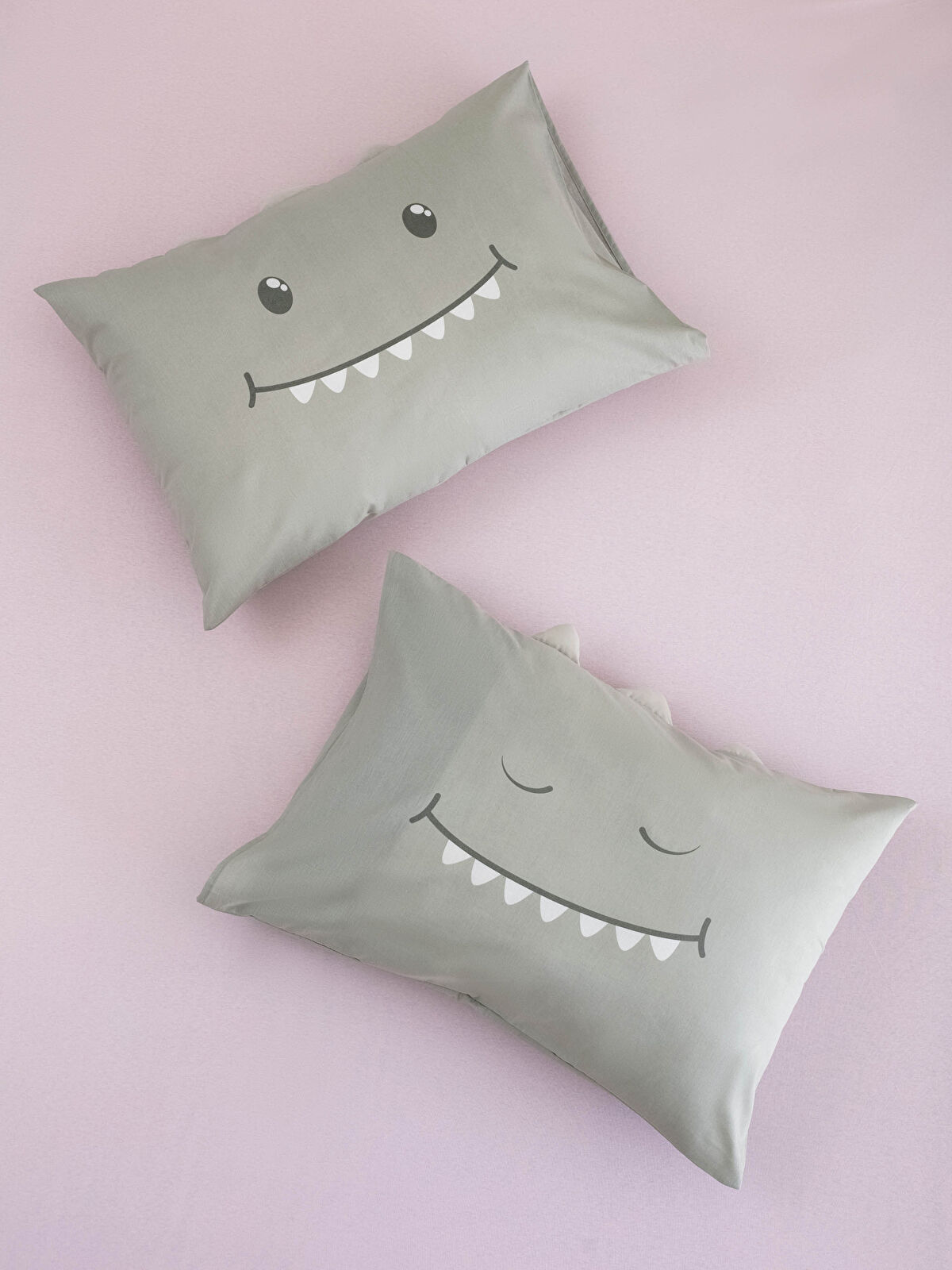 Organik Pamuklu Baskılı Erkek Çocuk Yastık Kılıfı 50x70 Cm