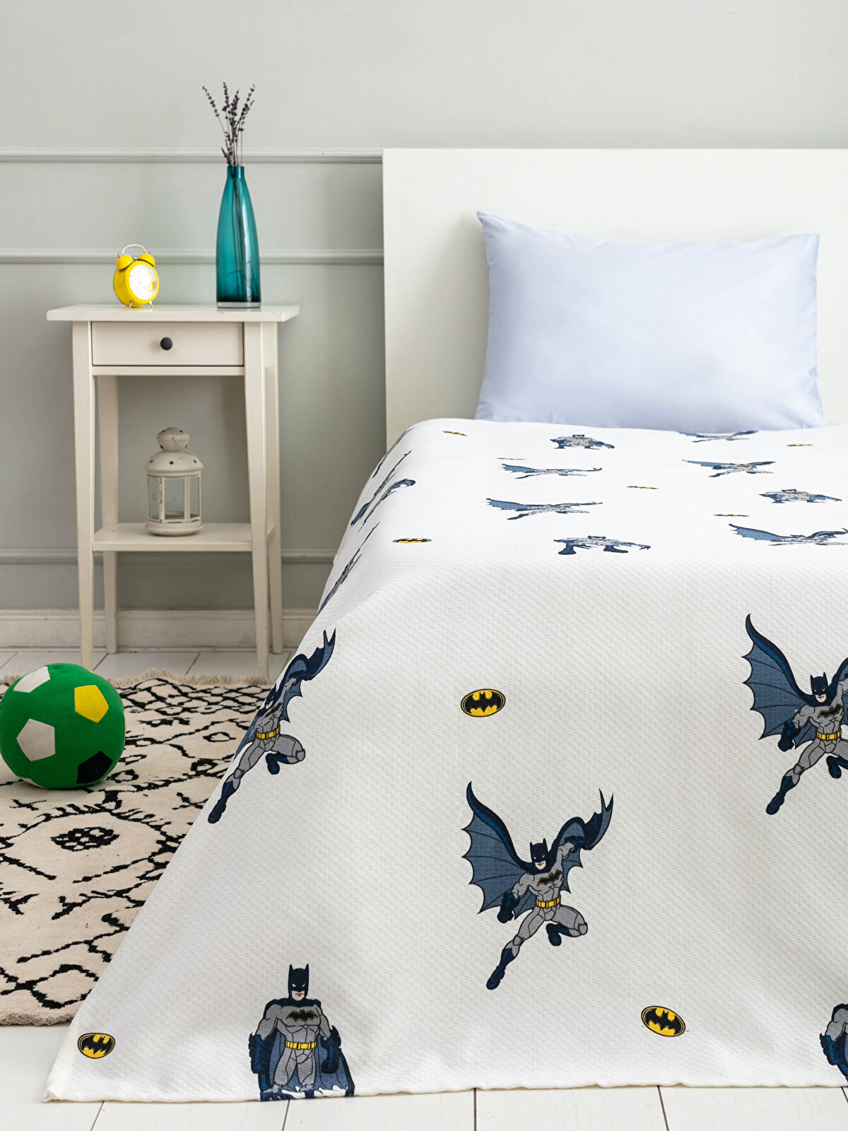 Batman Lisanslı Pamuk Erkek Çocuk Pike 160x230 Cm Batman Lisanslı Pamuk Erkek Çocuk Pike 160x230 Cm