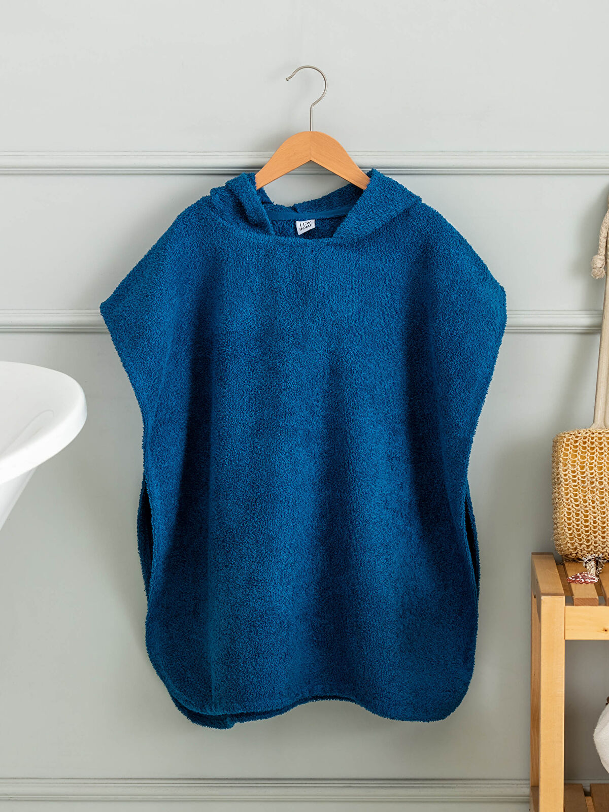 Kapüşon Yaka Erkek Çocuk Panço