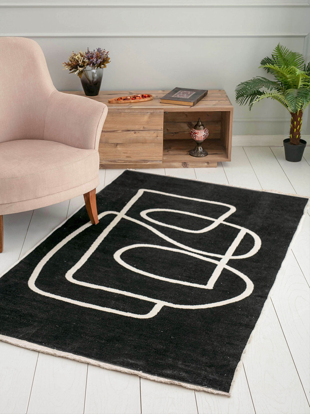 Çift Taraflı Desenli Saçaklı Jakarlı Halı 120x180 Cm Çift Taraflı Desenli Saçaklı Jakarlı Halı 120x180 Cm