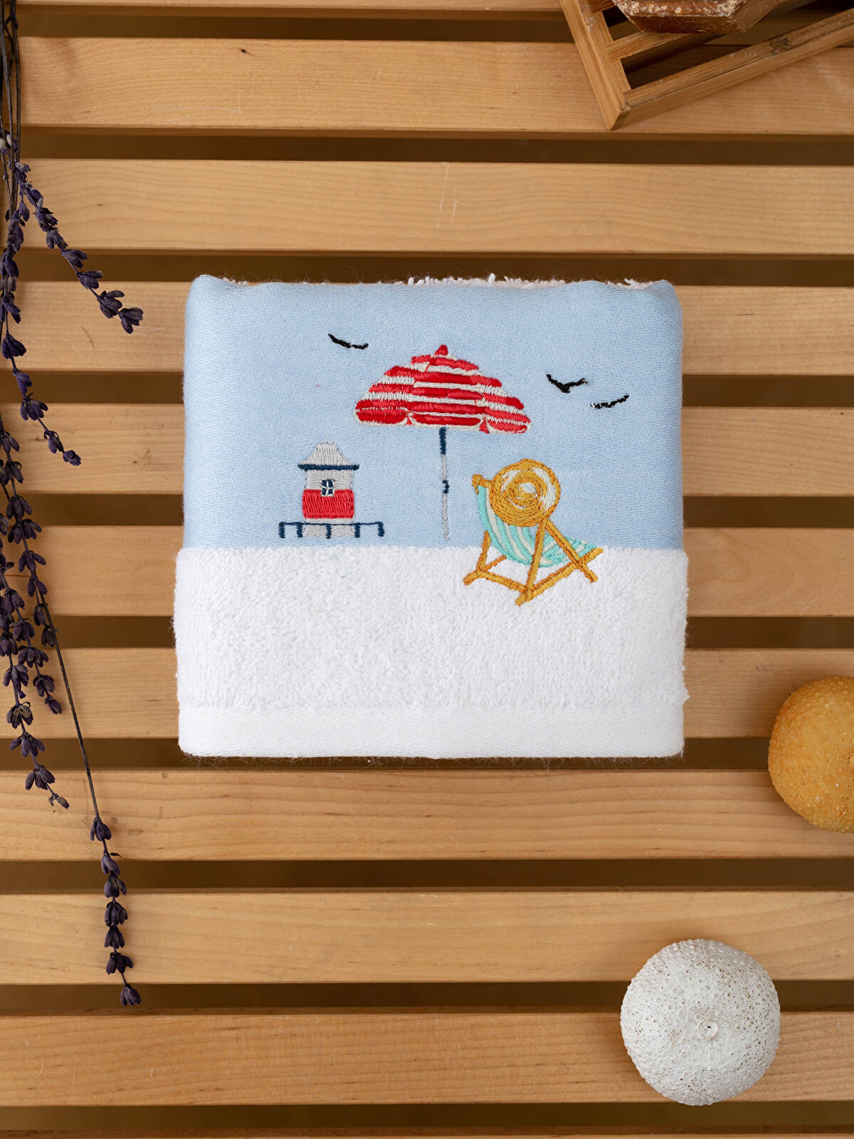 Nakış Detaylı El Havlusu 30x50 Cm