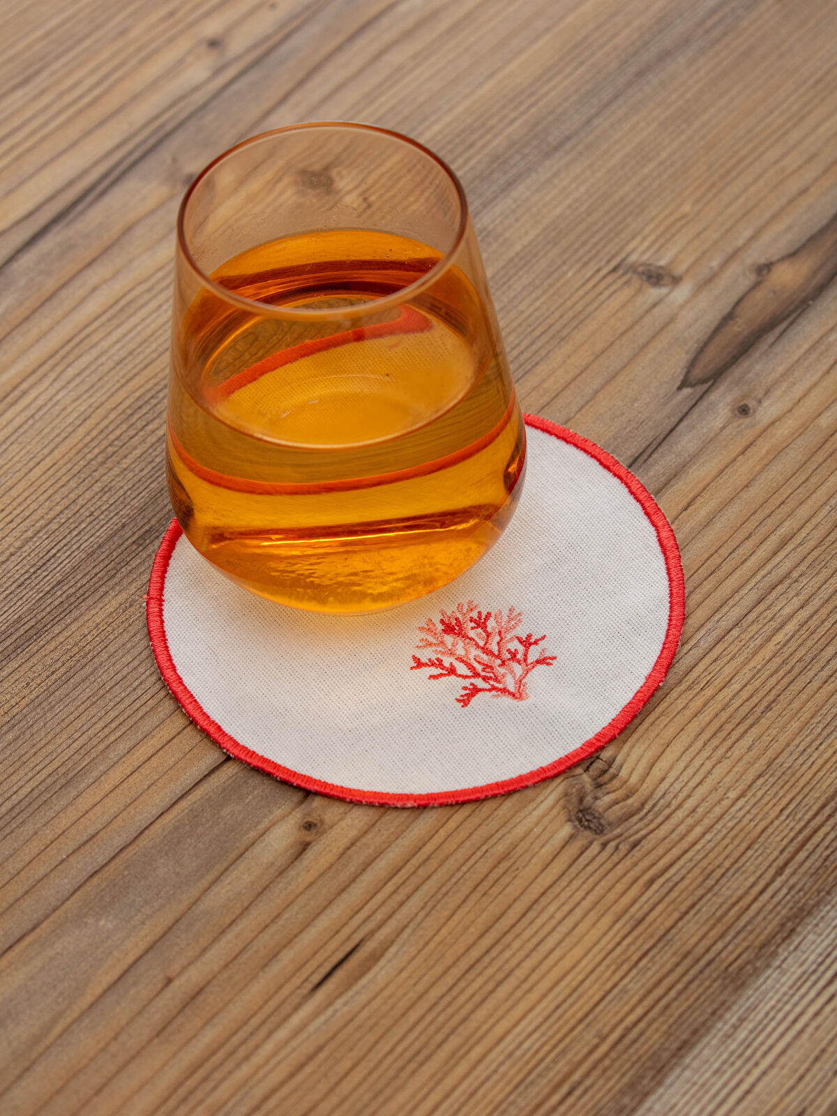 Nakış İşlemeli Tekli Bardak Altlığı