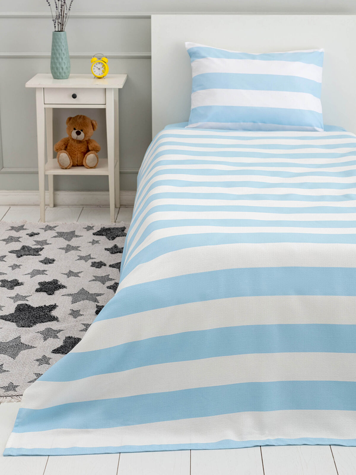 Çizgi Desenli Pamuklu Erkek Çocuk Pike Takımı