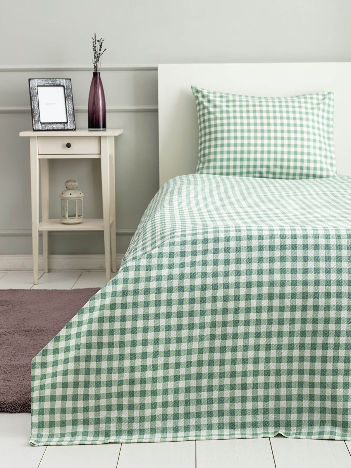 Tek Kişilik Ekose Desenli Pike Takımı