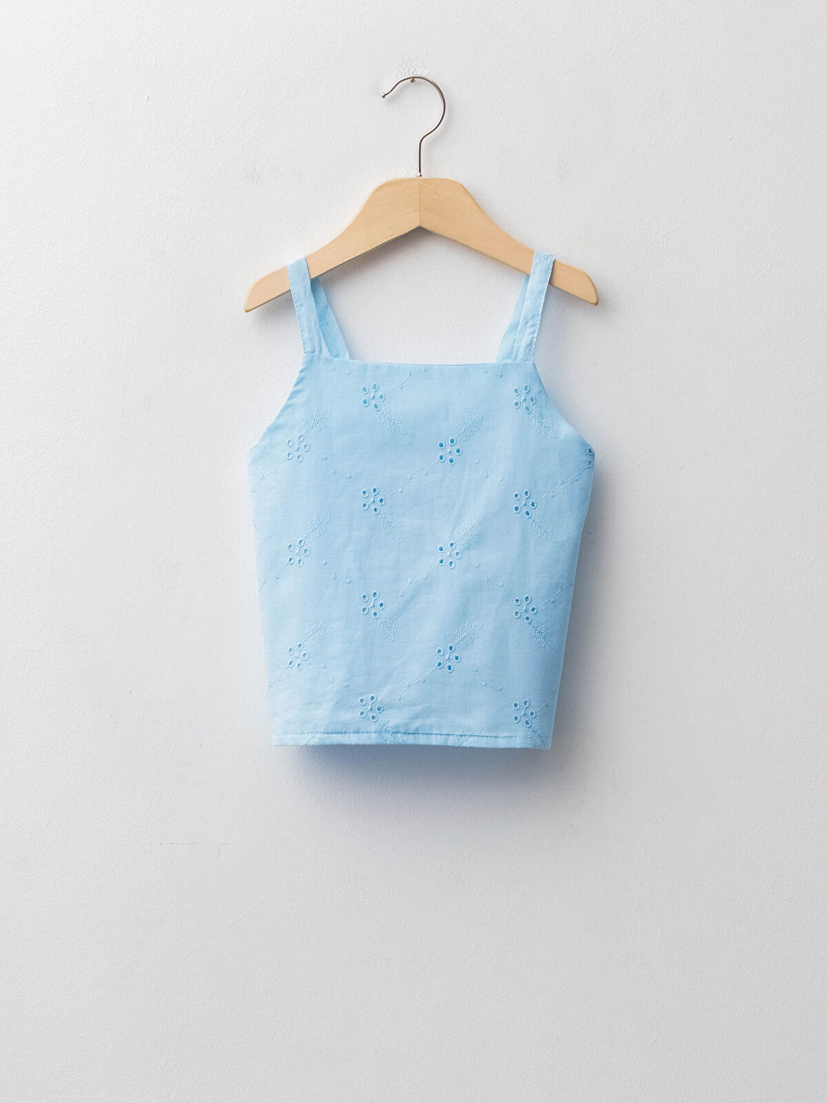 Kare Yaka Fisto Detaylı Askılı Kız Çocuk Bluz