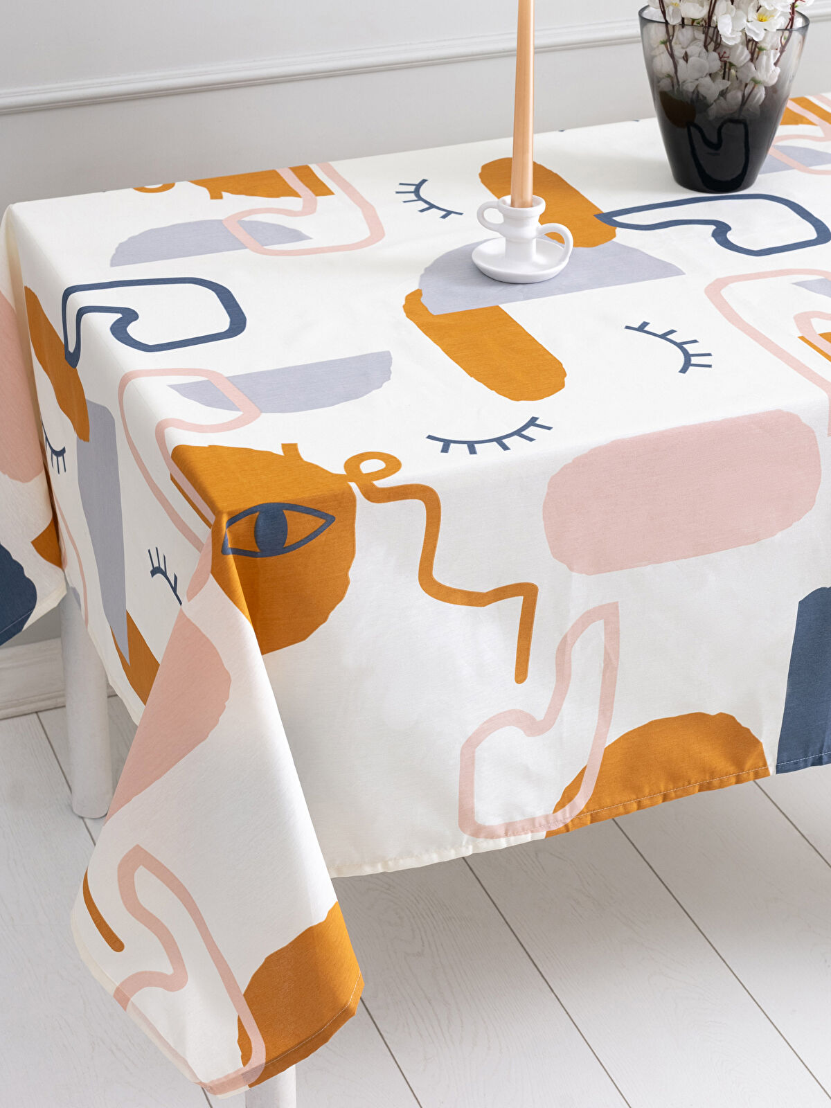 Baskılı Masa Örtüsü 150x200 Cm