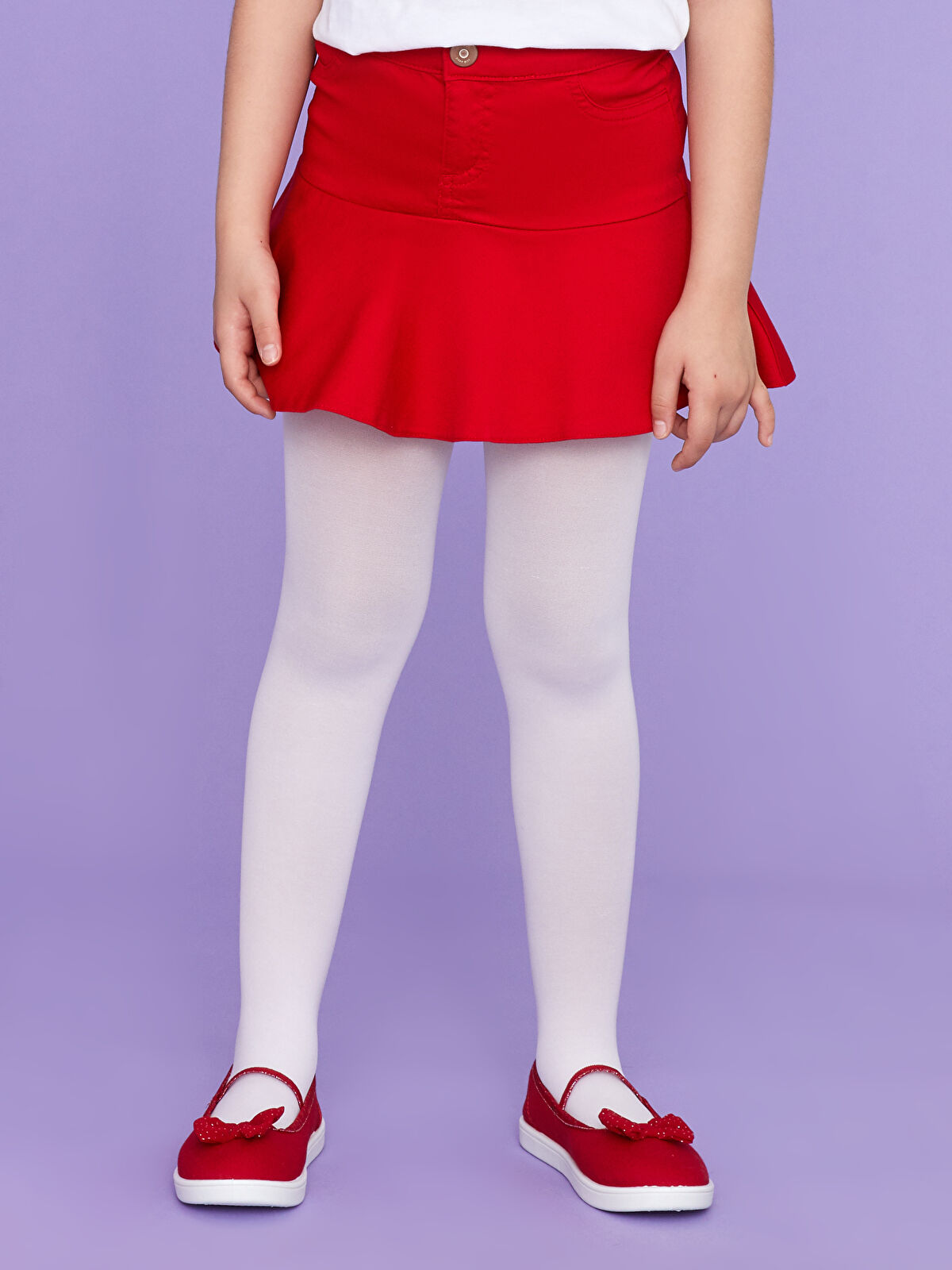 Fiyonk Detaylı Lastikli Kız Çocuk Babet