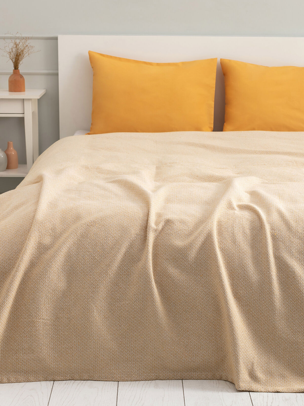 Çift Kişilik Desenli Pike Ve Yastık Kılıfı