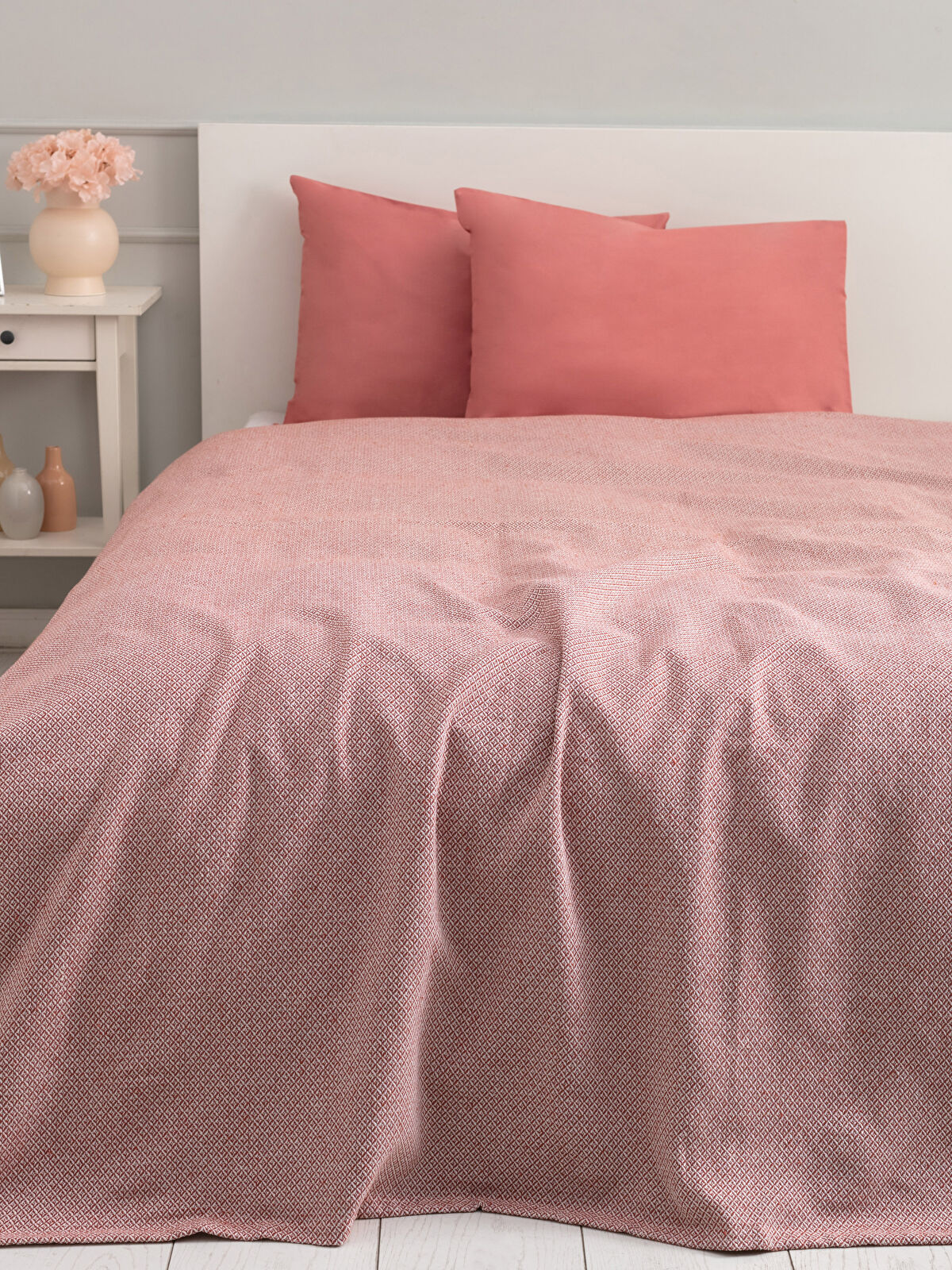 Çift Kişilik Desenli Pike Ve Yastık Kılıfı