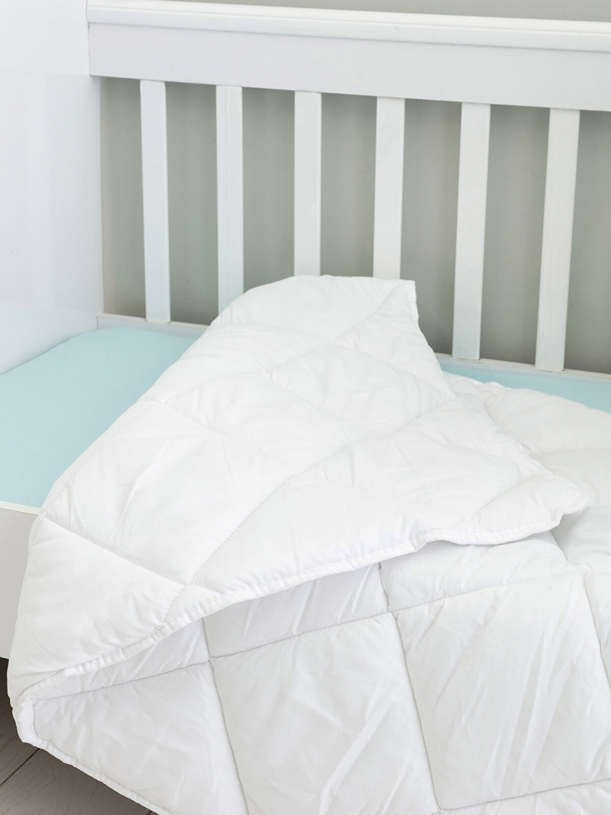 Mikrofiber Bebek Yorgan 95x145 Cm Mikrofiber Bebek Yorgan 95x145 Cm