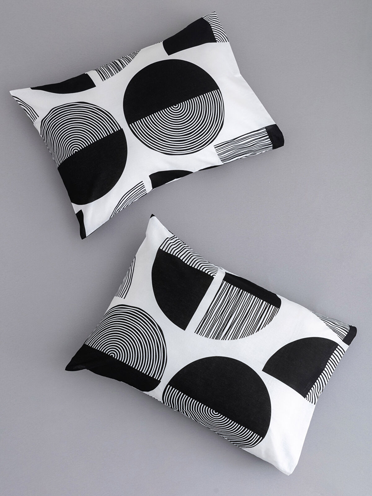 Pamuklu Desenli Yastık Kılıfı 50x70 Cm 2'li