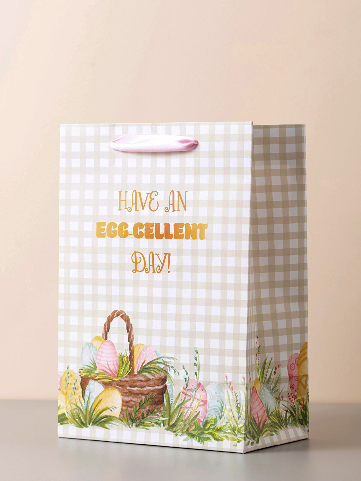 Baskılı Kağıt Hediye Paketi 22x31 Cm Baskılı Kağıt Hediye Paketi 22x31 Cm