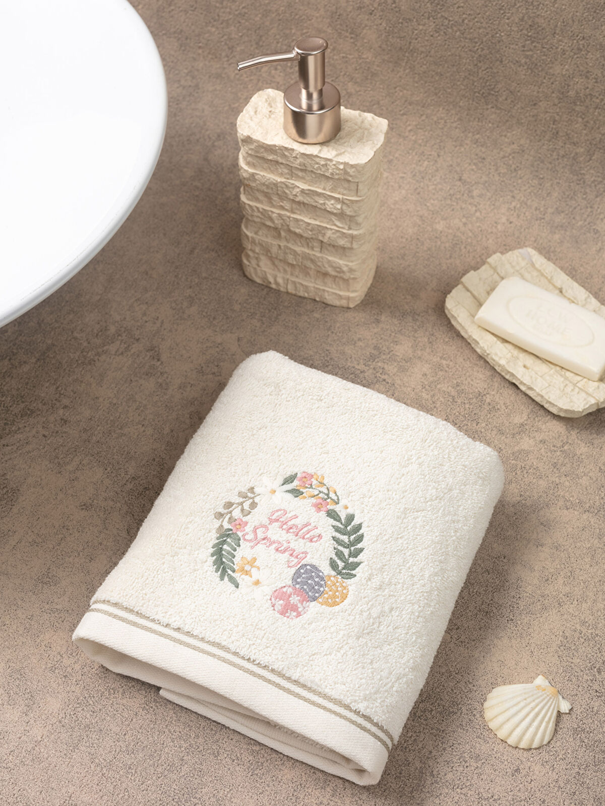 Nakışlı Yüz Havlusu 50x80 Cm