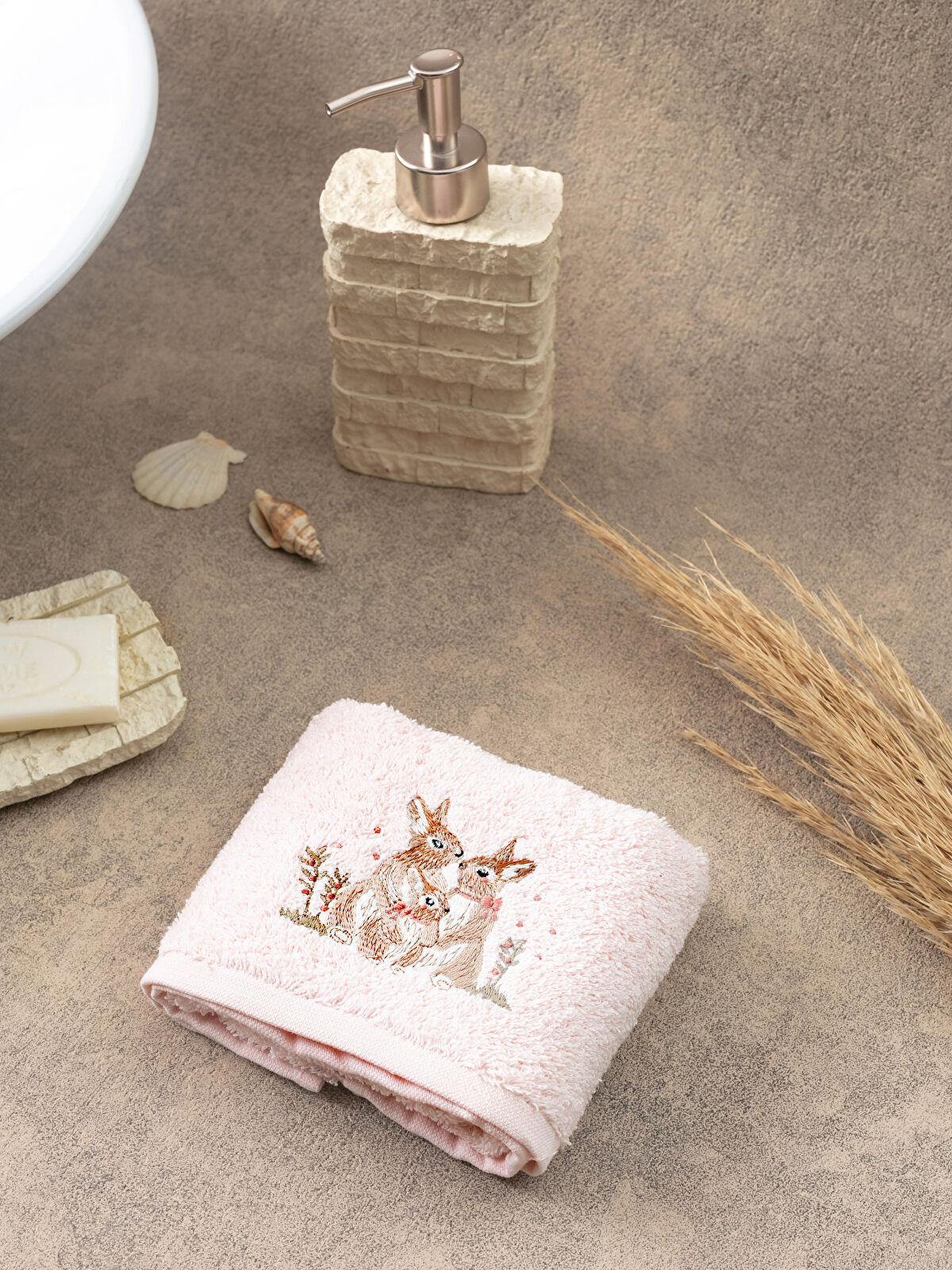 Nakış Detaylı El Havlusu 30x50 Cm