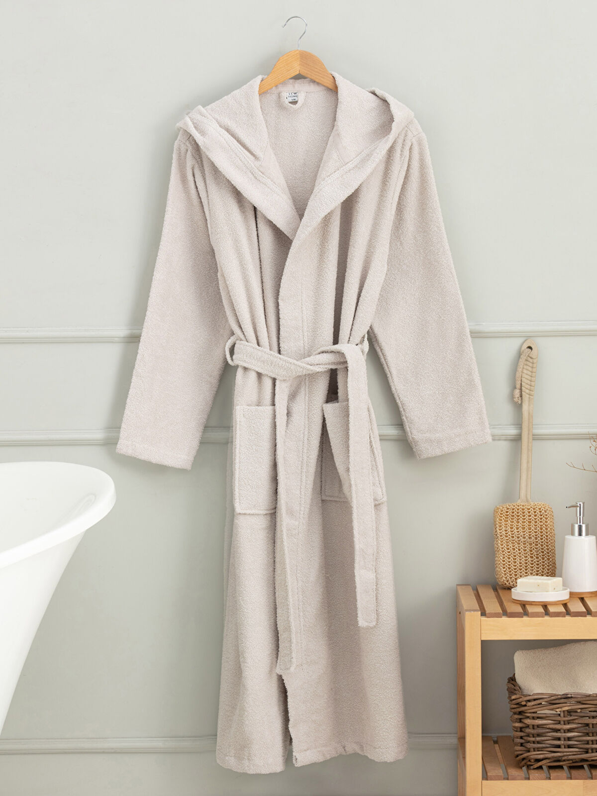 Düz Uzun Kapüşonlu Erkek Bornoz