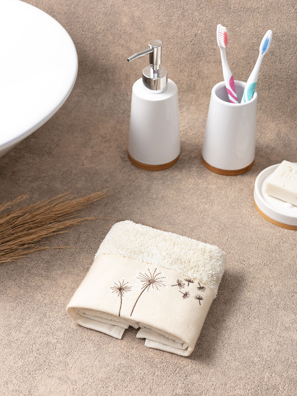 Nakışlı El Havlusu 30x50 Cm