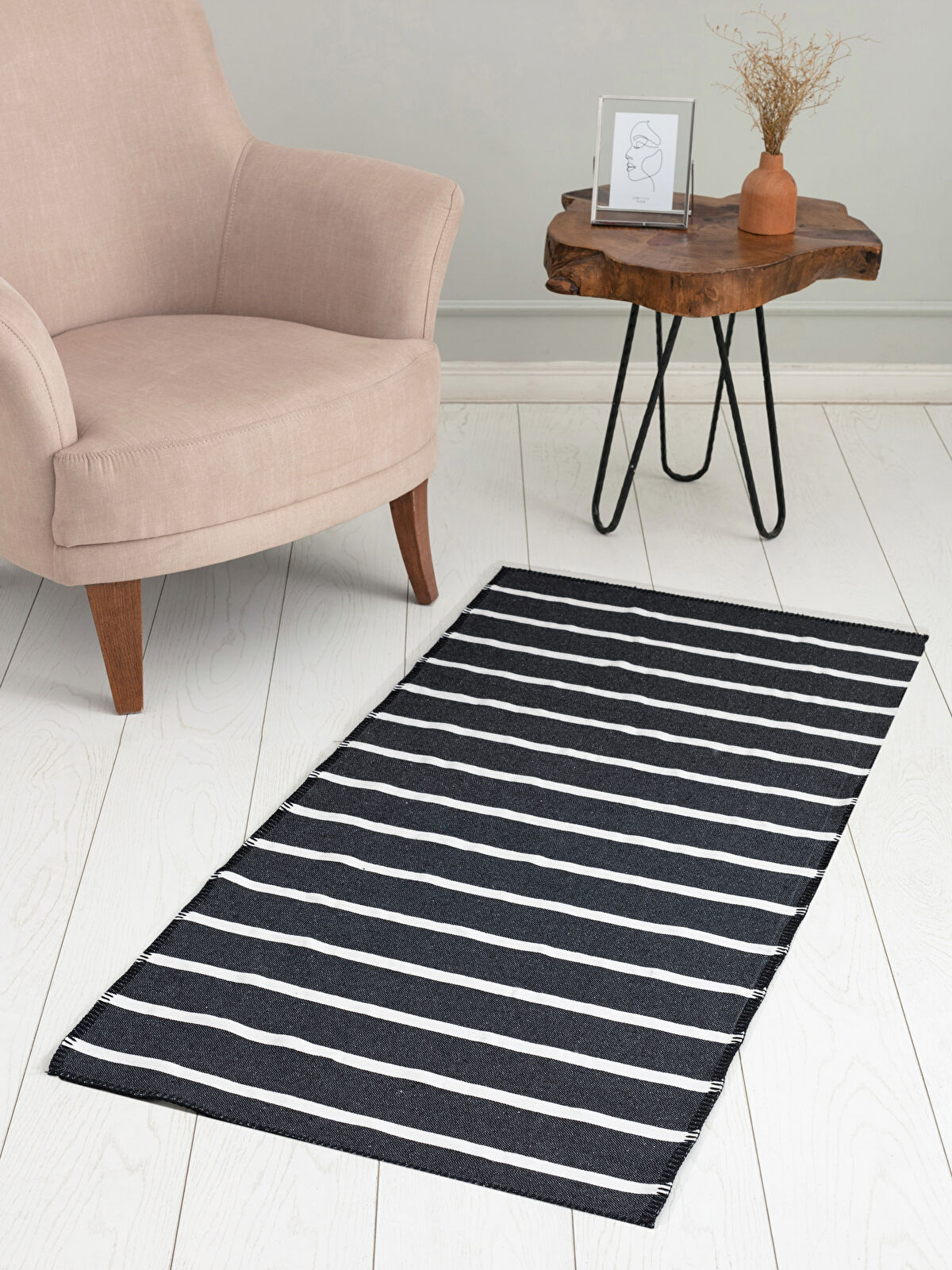 Çizgili Halı 70x140 Cm Çizgili Halı 70x140 Cm