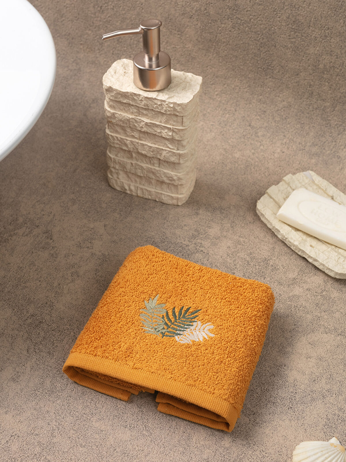 Nakış Detaylı El Havlusu 30x50 Cm