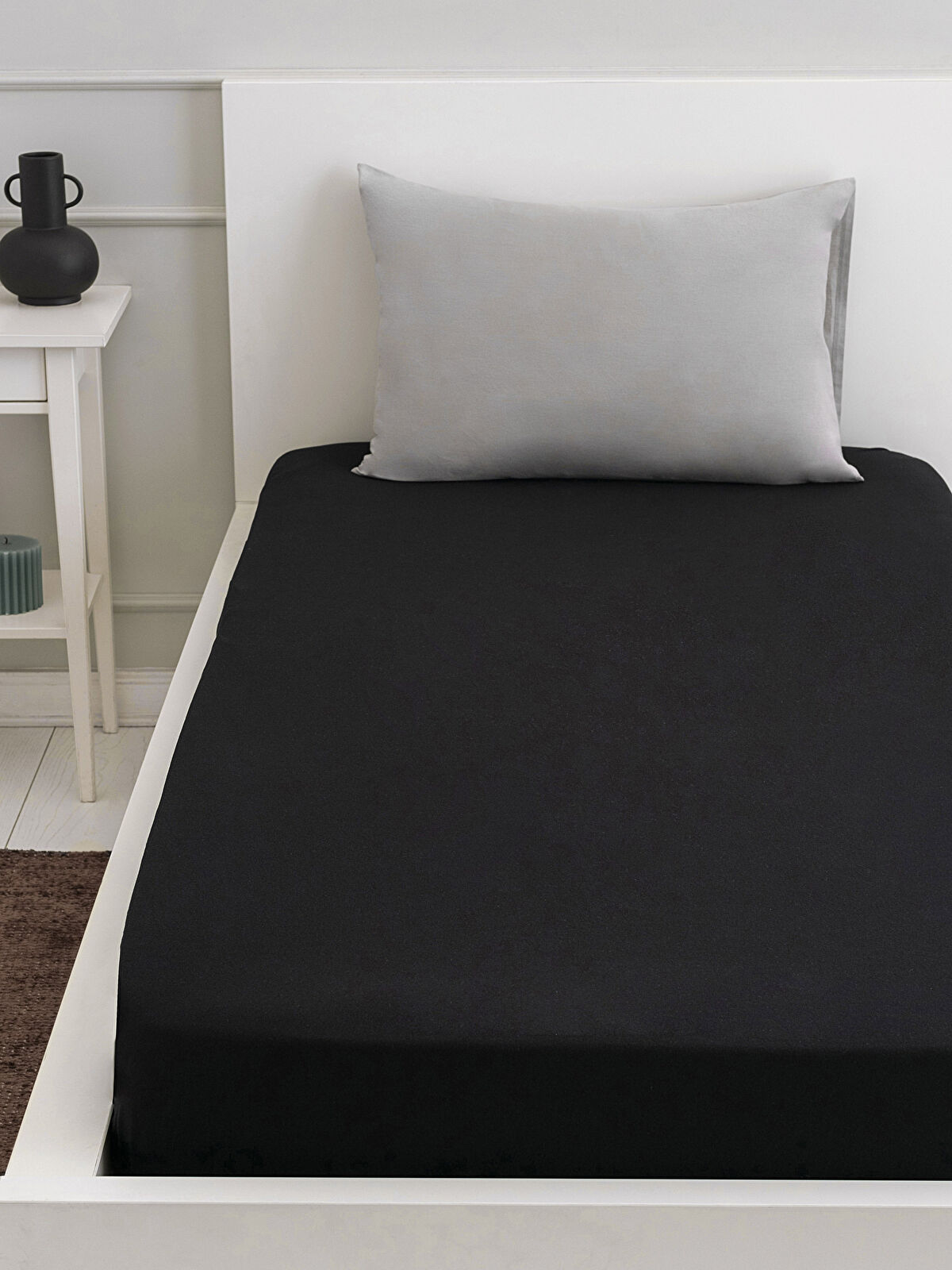 Tek Kişilik Pamuklu Lastikli Çarşaf 120x200x30 Cm Tek Kişilik Pamuklu Lastikli Çarşaf 120x200x30 Cm