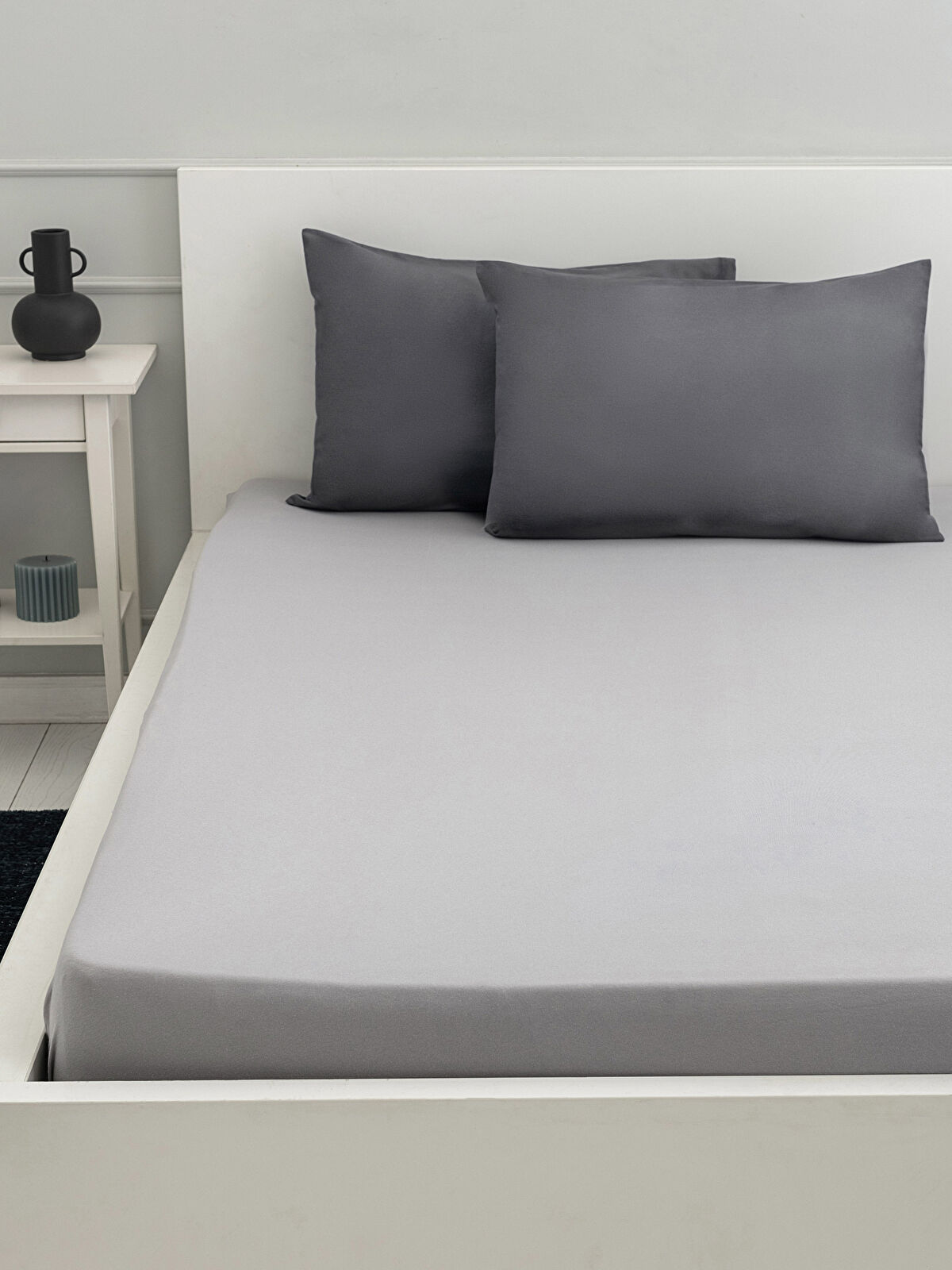 Çift Kişilik Battal Boy Pamuklu Düz Lastikli Çarşaf 180x200x30 Cm